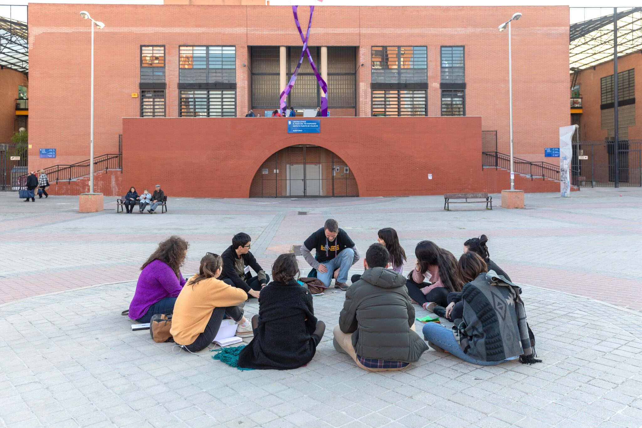 ¿Qué significa comunitario? Definición y ejemplos explicativos